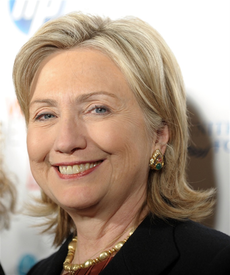 Hillary Clinton Presidential Look Glamour It