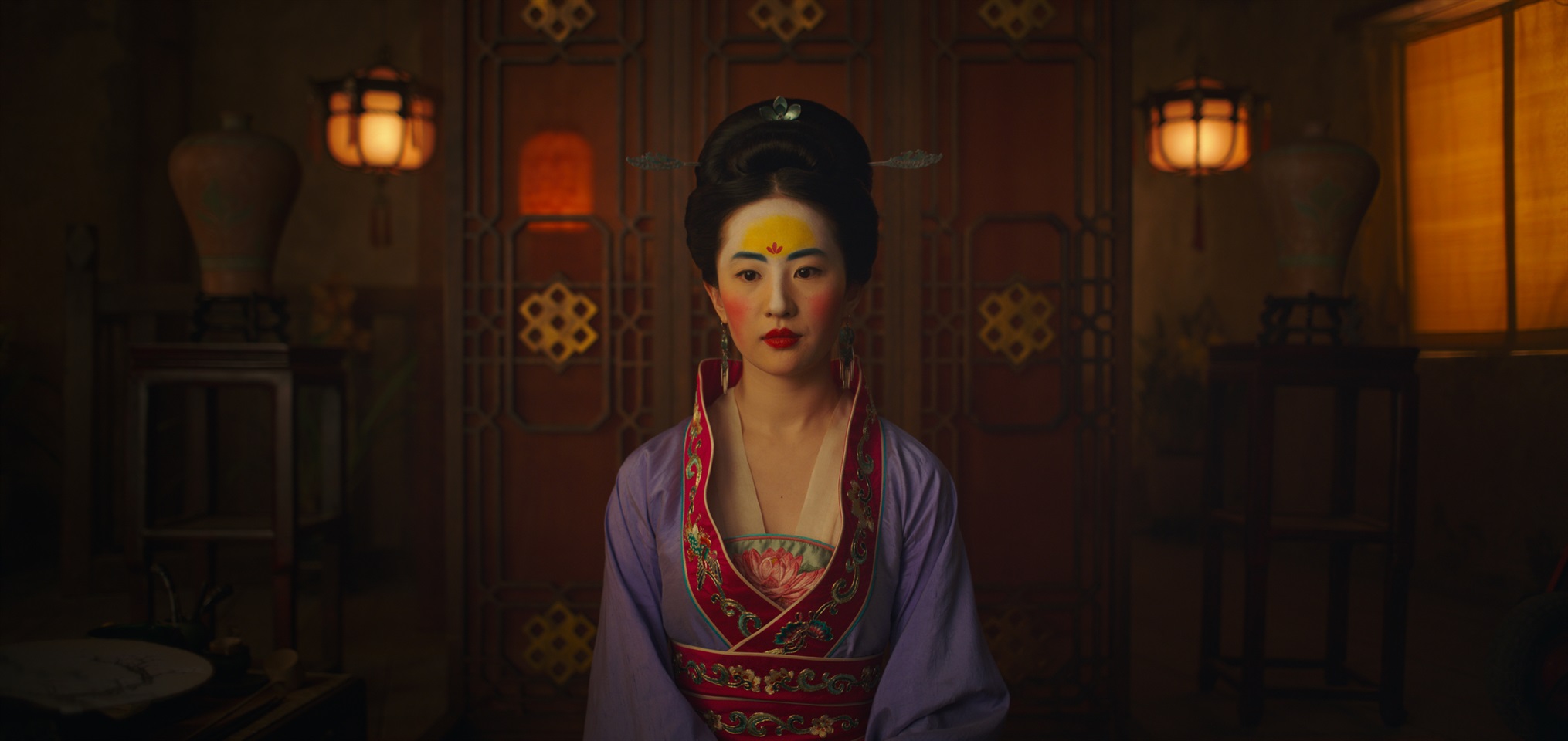 Mulan: il primo trailer e le foto del nuovo live action Disney - Glamour.it