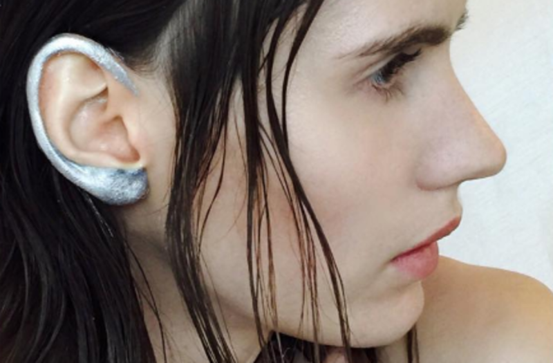 Ear make up: trucco per orecchie glamour - Glamour.it